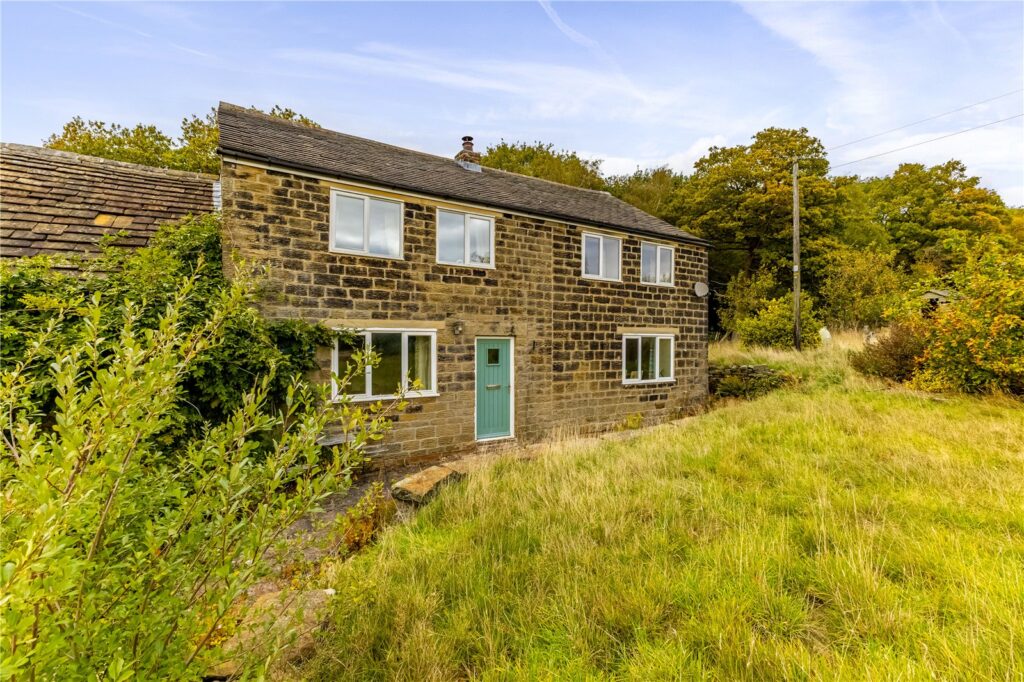 Langsett, Sheffield, S36 4GY | Wm. Sykes & Son Estate Agents