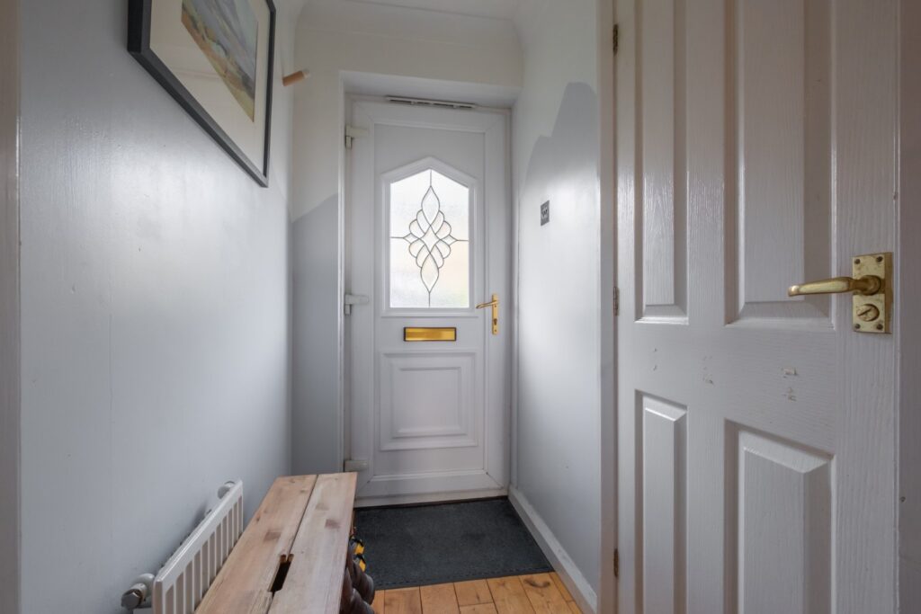 Bayfield Close, Hade Edge, Holmfirth, HD9 2QX | Wm. Sykes & Son Estate ...